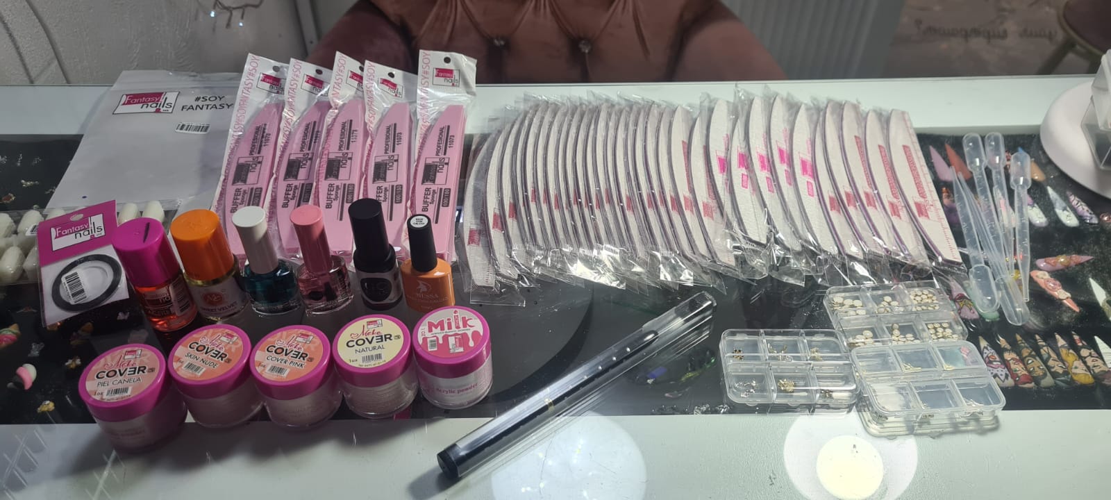 Tienda de productos para uñas - Alejandra Nail Shop