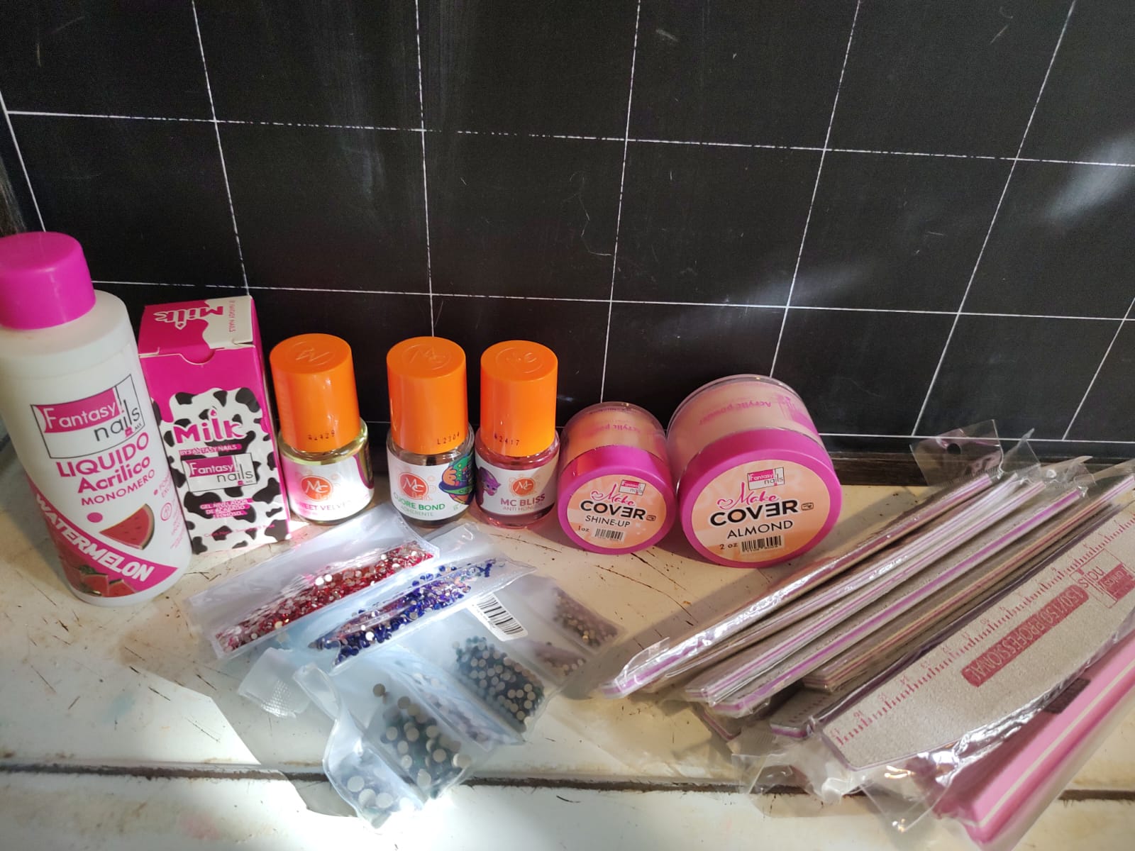 Tienda de productos para uñas - Alejandra Nail Shop