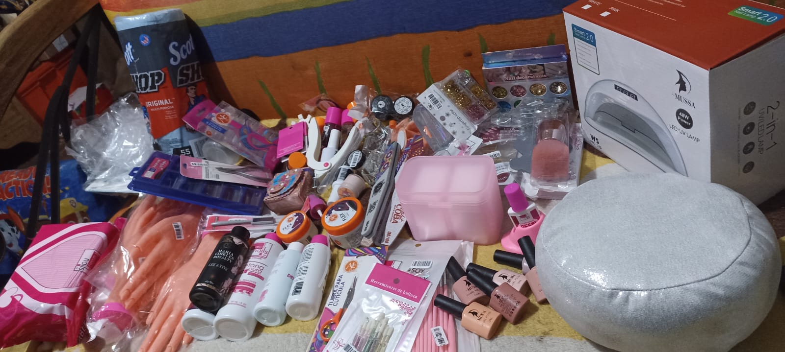 Tienda de productos para uñas - Alejandra Nail Shop