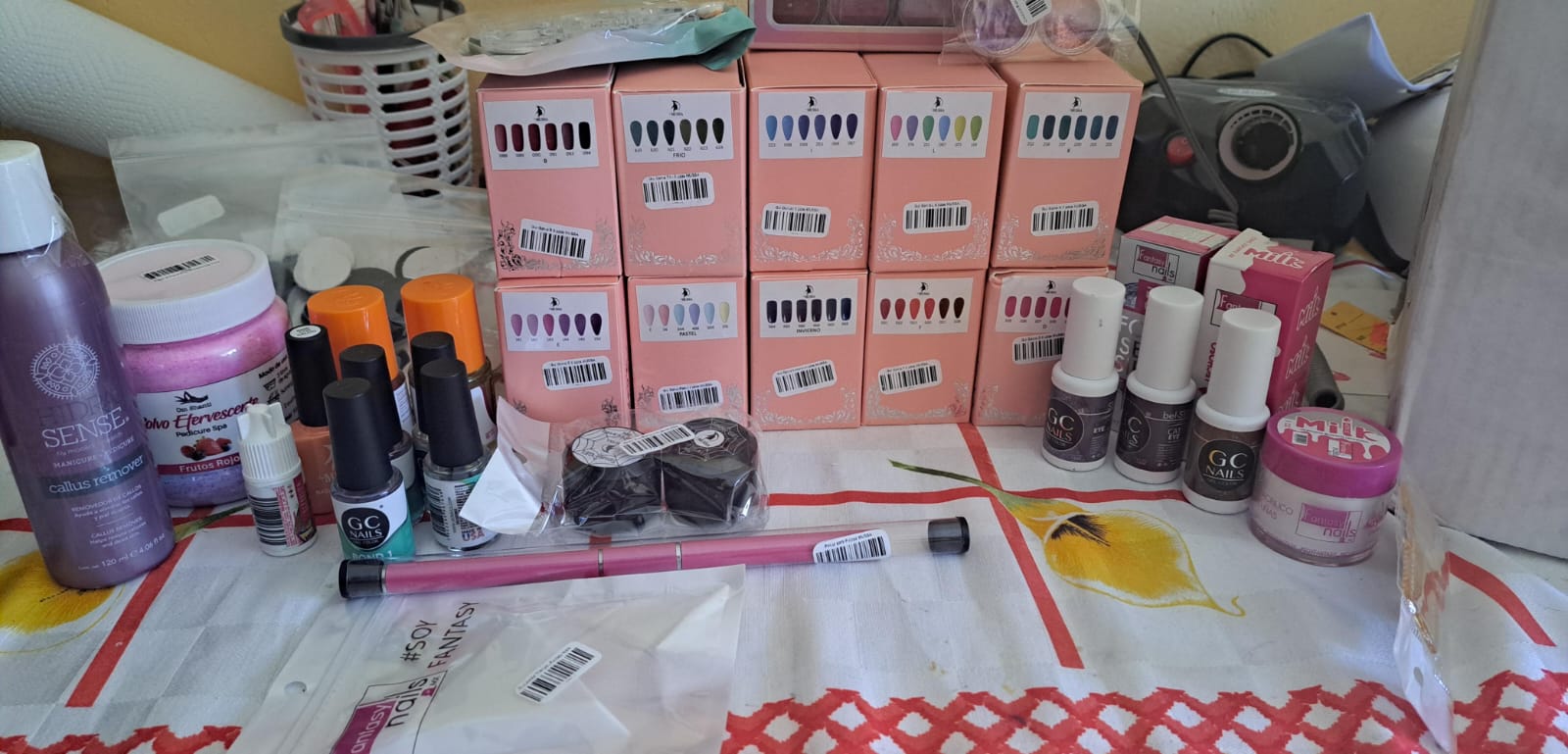 Tienda de productos para uñas - Alejandra Nail Shop