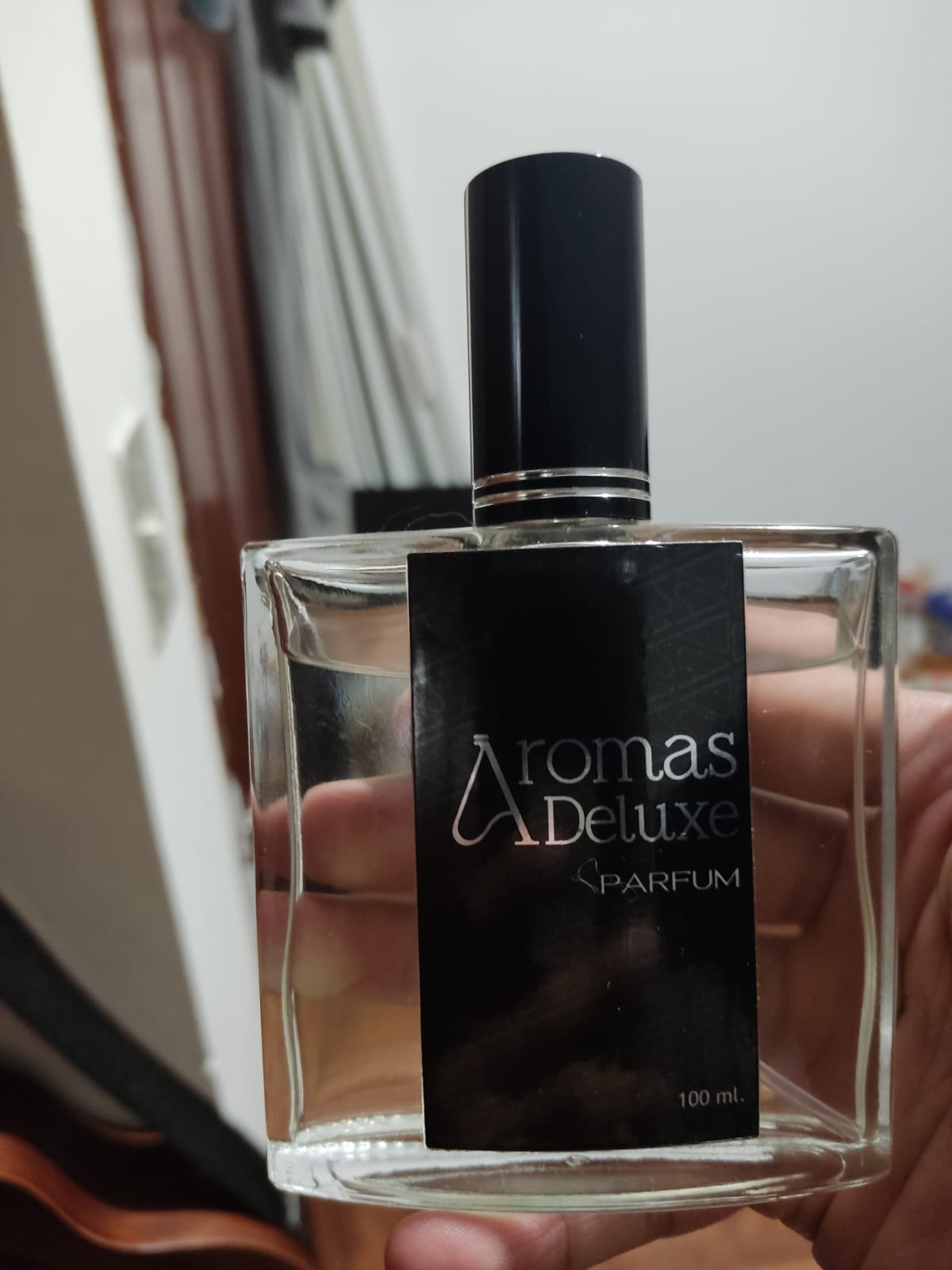 RESEÑAS – Aromas Deluxe