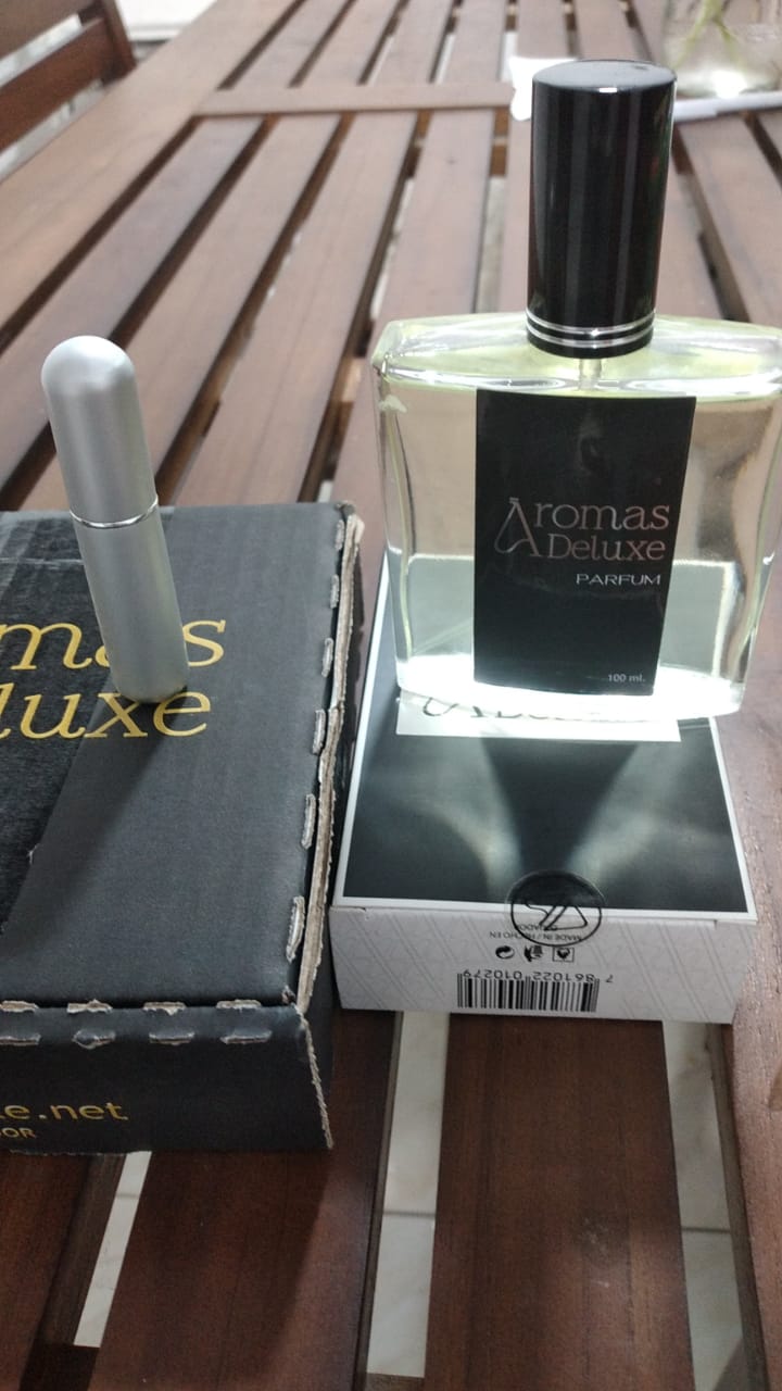 RESEÑAS – Aromas Deluxe