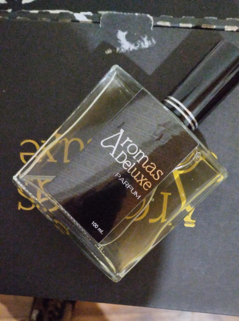 RESEÑAS – Aromas Deluxe